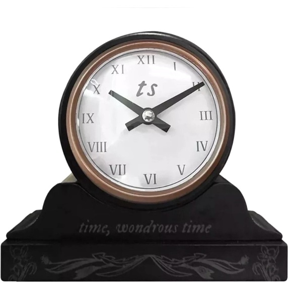 Taylor Swift | Wall Decor | Taylor Swift Folklore Desk Clock Roman ...
